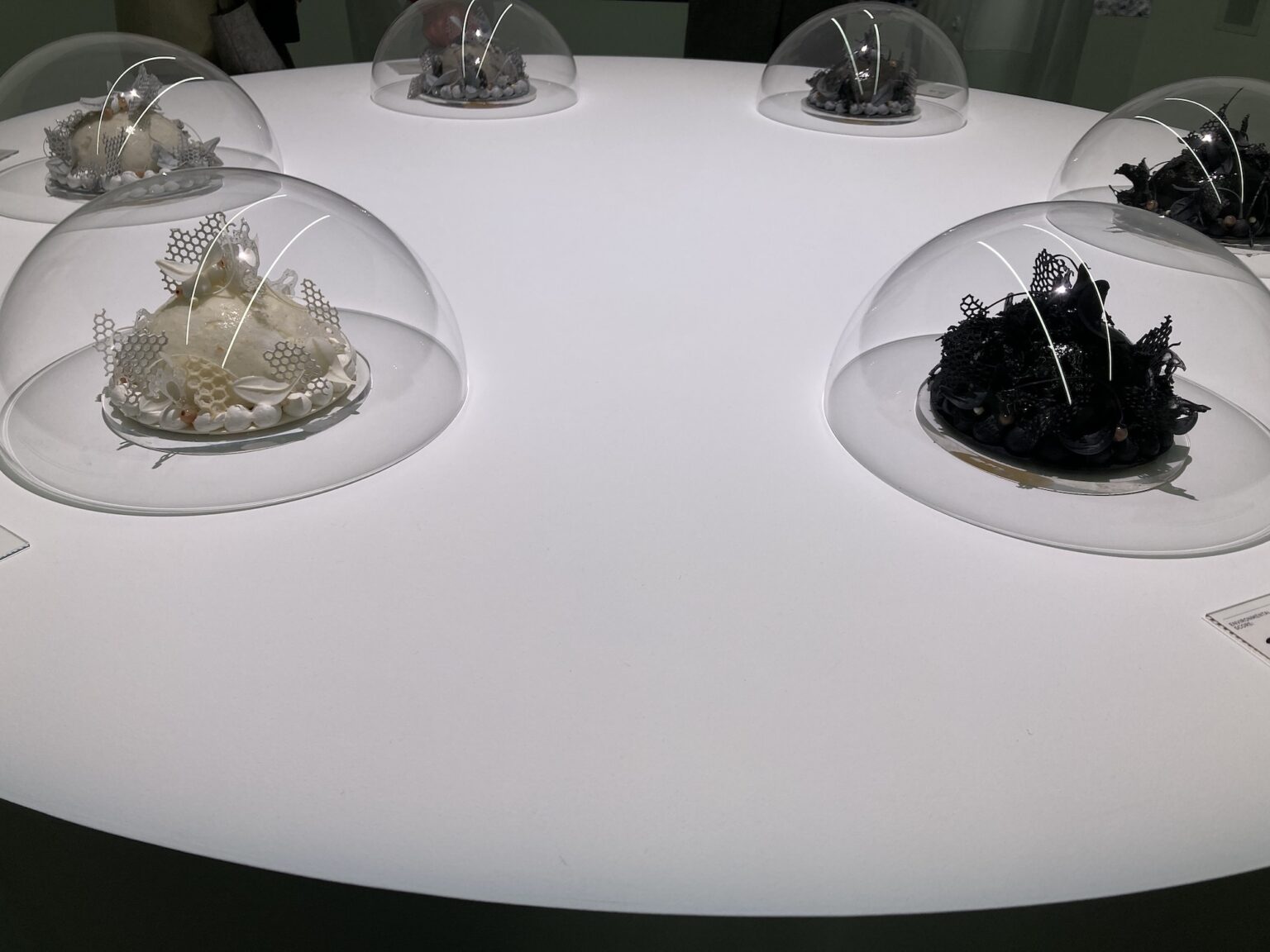 「富士通 × PÂTISSERIE ASAKO IWAYANAGI」CARBON CAKESプロジェクトを開催